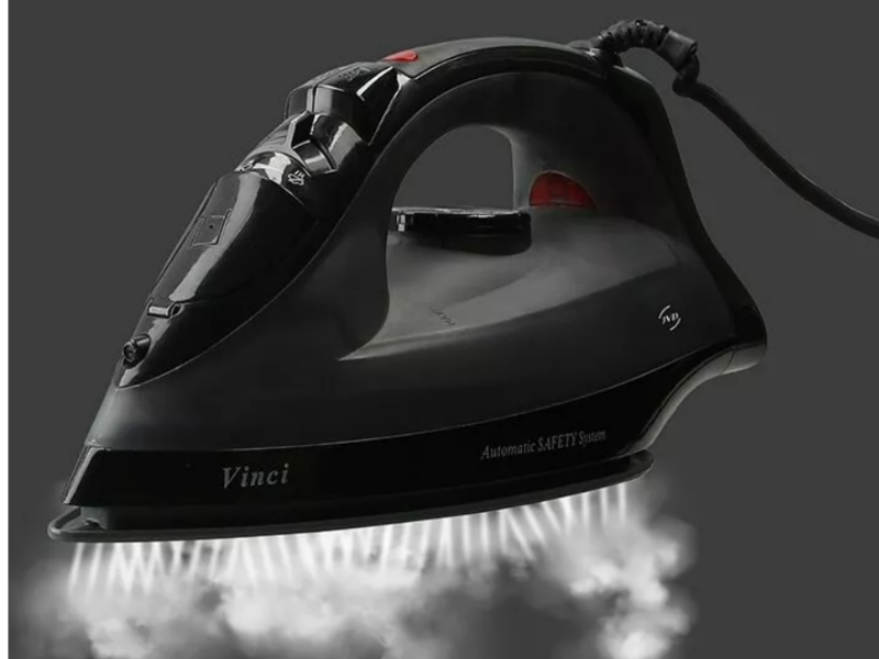 JVD Vinci Steam Iron 2200W Black | Astro Hospitality